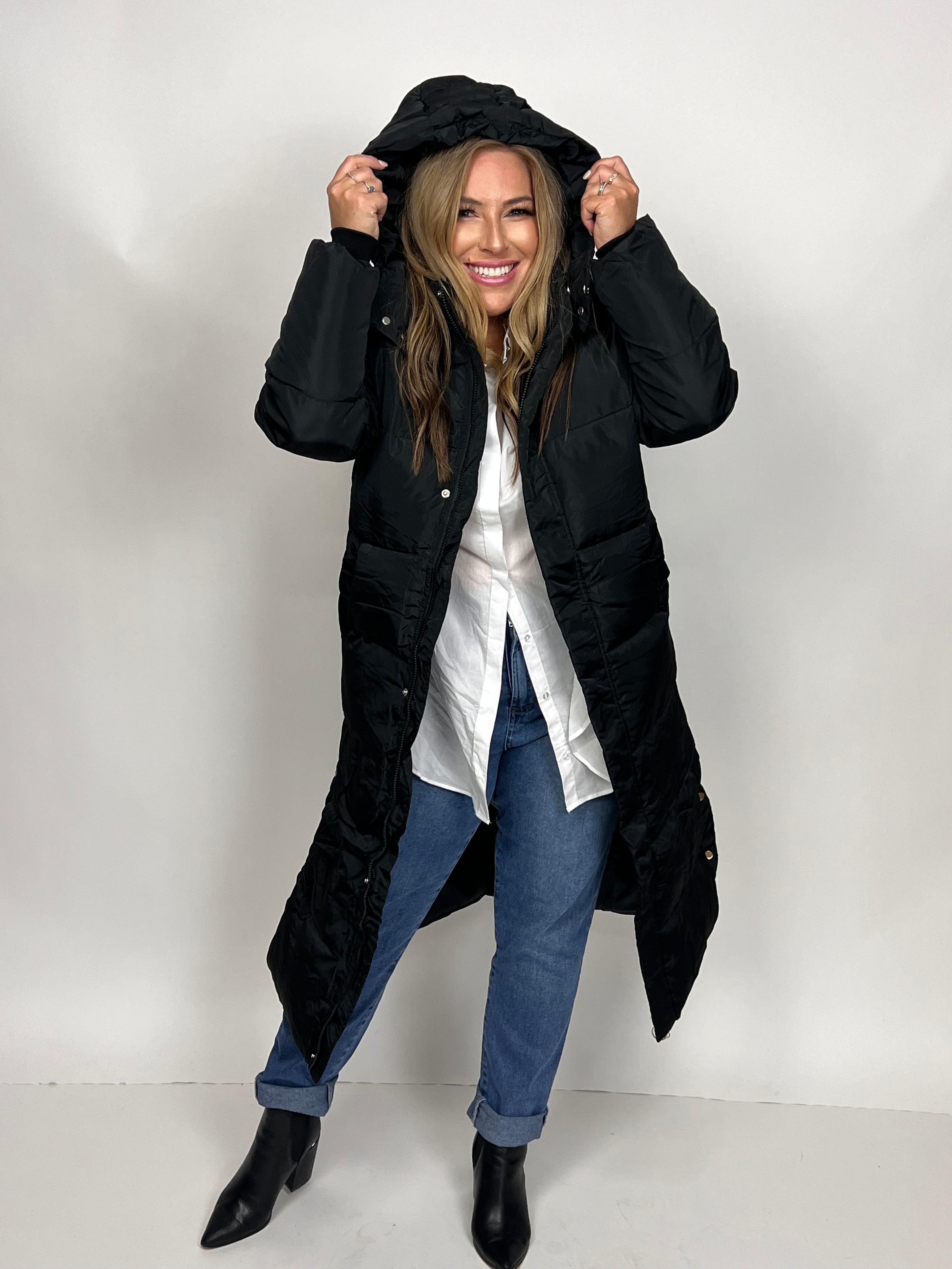 NIKKI MAX PUFFA COAT – Venom Emilio
